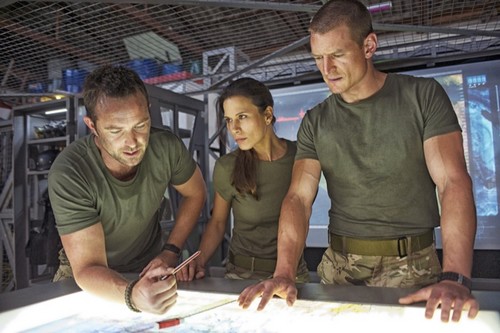 Et de 3 (ou 4) pour Strike Back – seriesTVnews